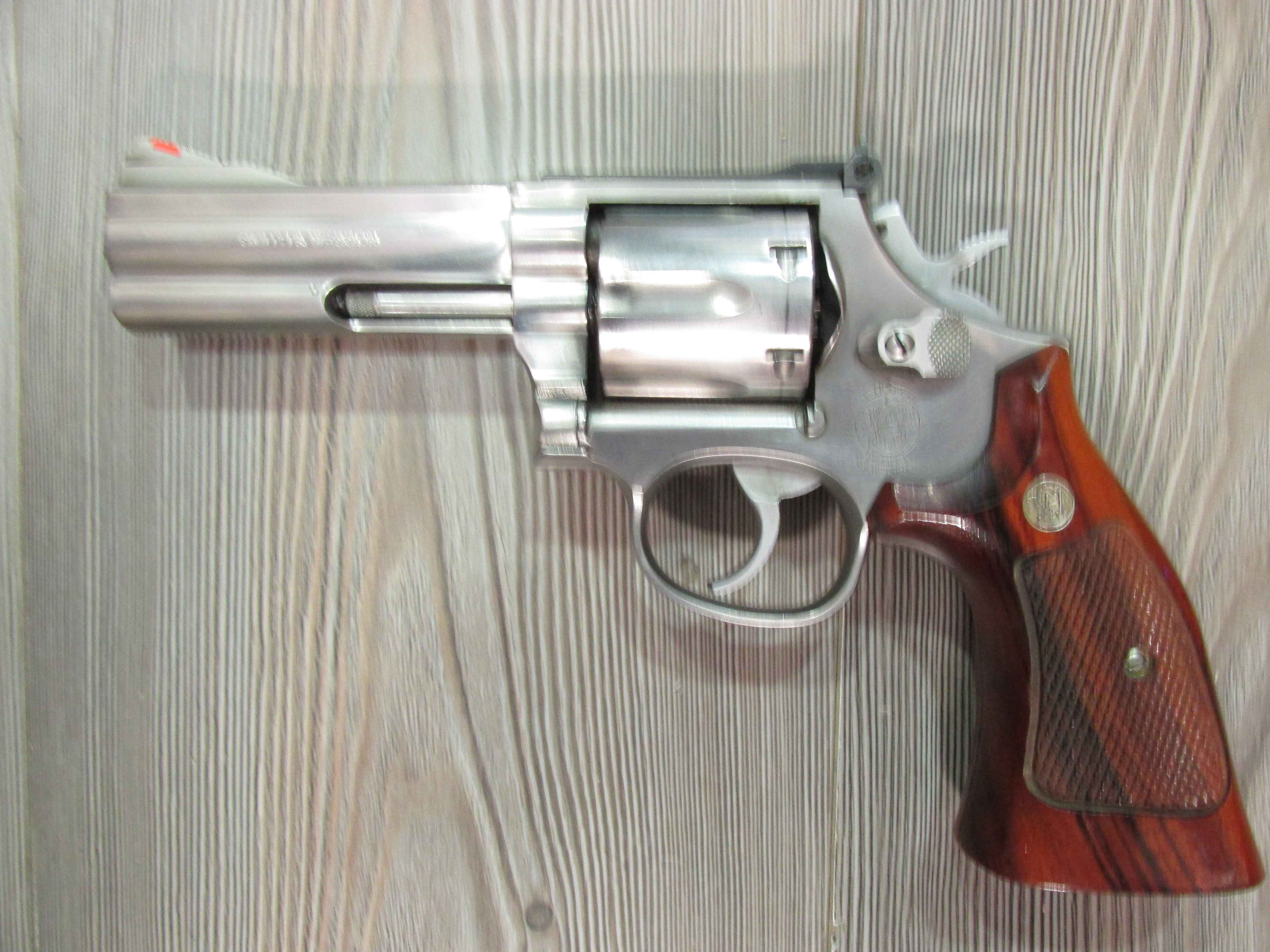SMITH & WESSON 686-3 (vendu) – Armurerie Safari