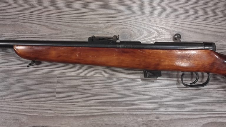 TOZ 17-01 CAL. 22LR (vendue) – Armurerie Safari