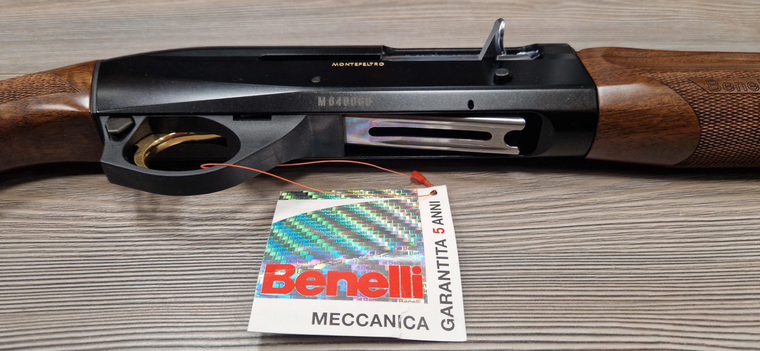 Benelli Montefeltro Cal 12/76mm – Armurerie Safari