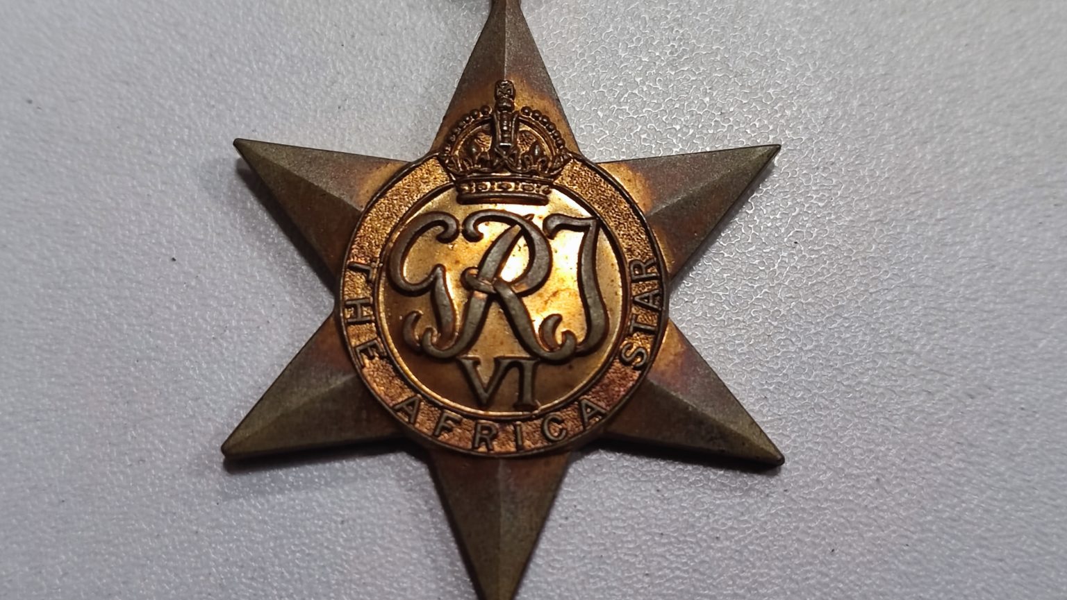 MÉDAILLE AFRICA STAR ANGLAIS – Armurerie Safari