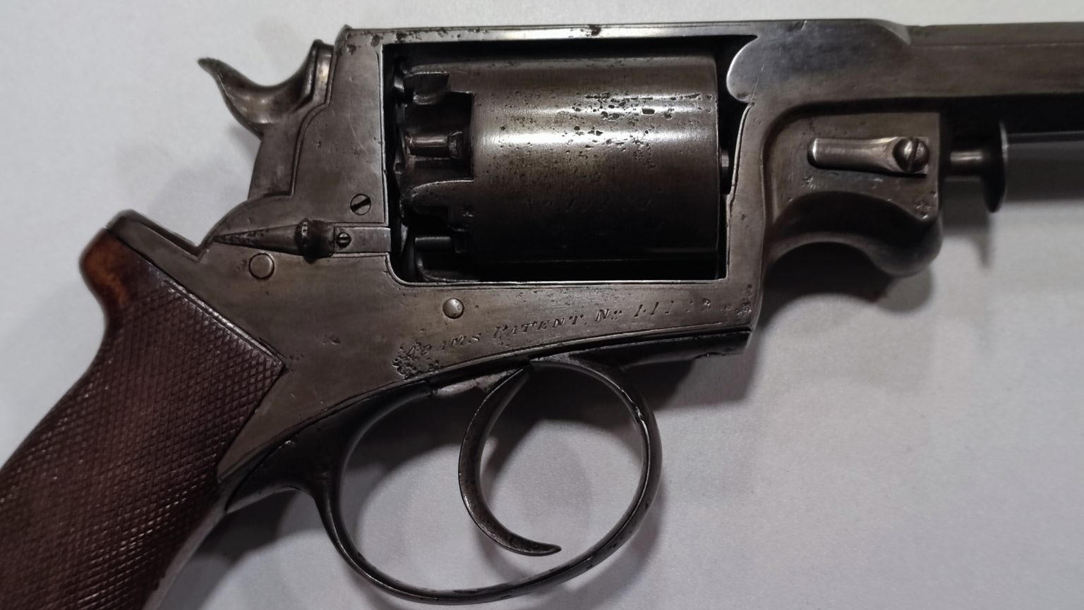 REVOLVER ROBERT ADAMS CAL. 442 – Armurerie Safari