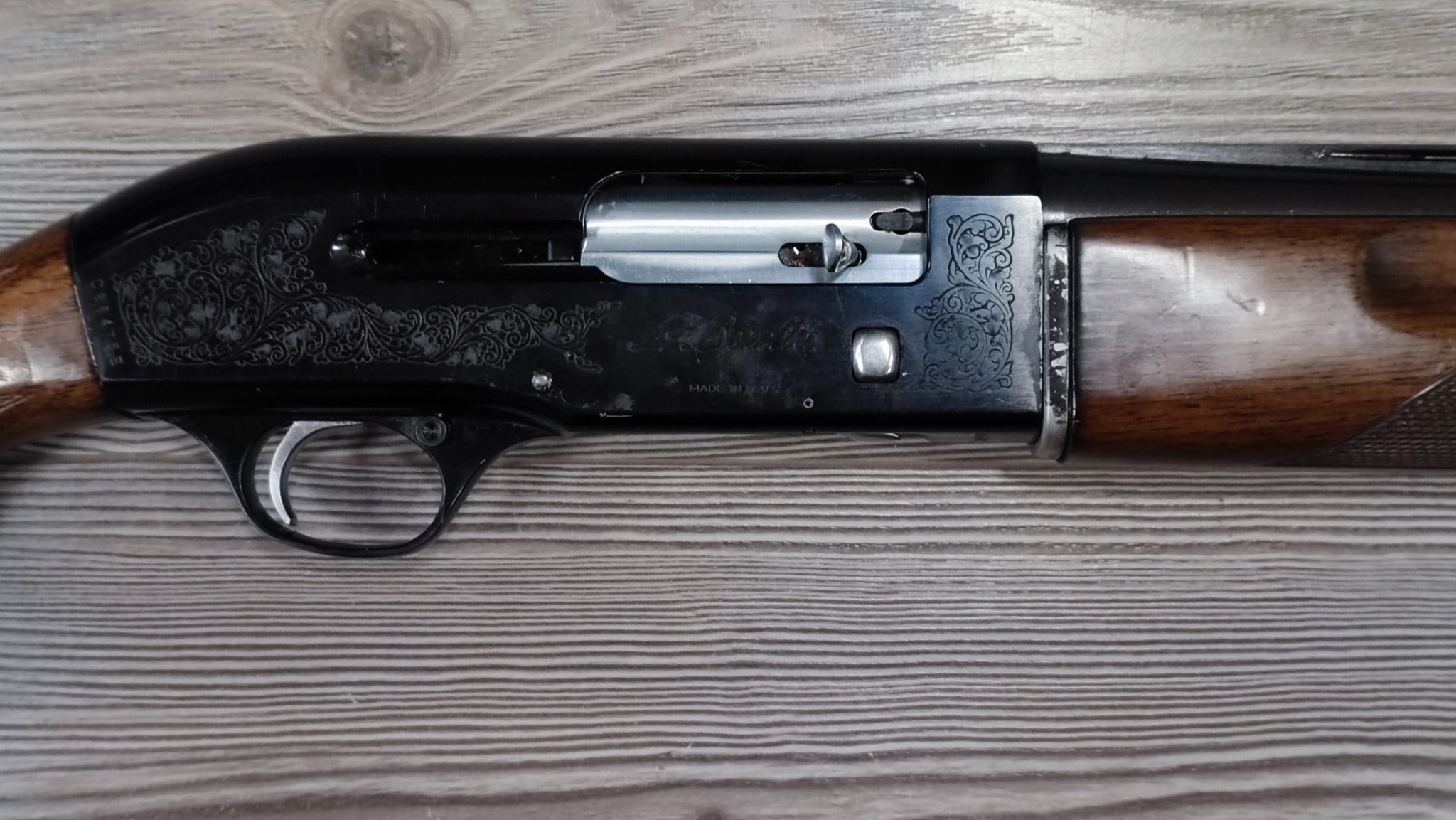 FUSIL SEMI-AUTOMATIQUE BERETTA A301 CAL. 12/70 – Armurerie Safari