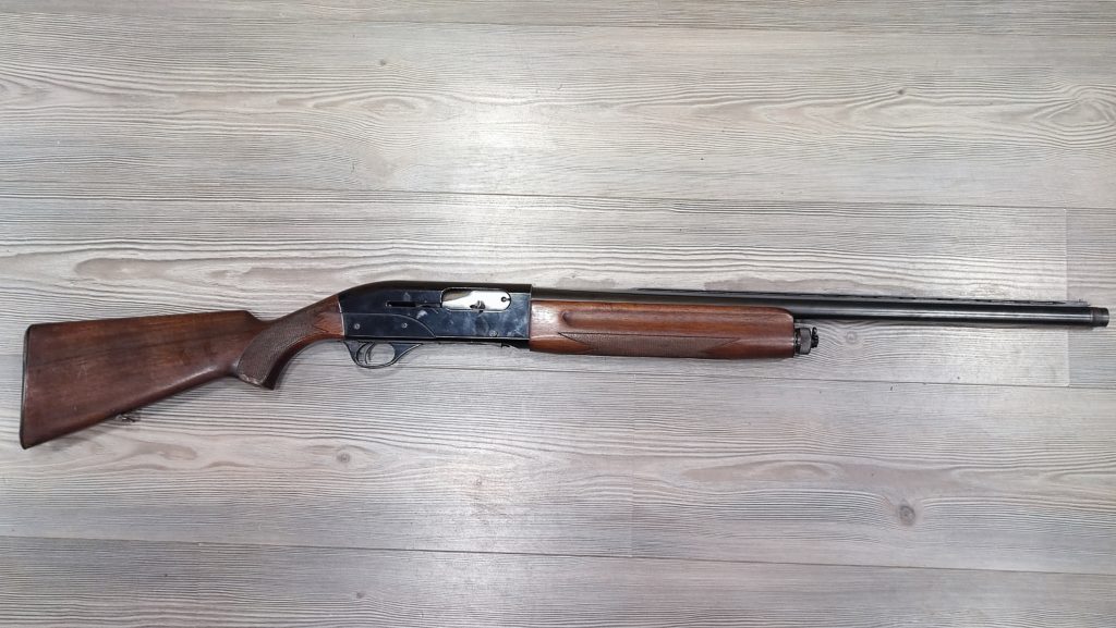 BREDA SEMI-AUTO CAL. 12/70 – Armurerie Safari