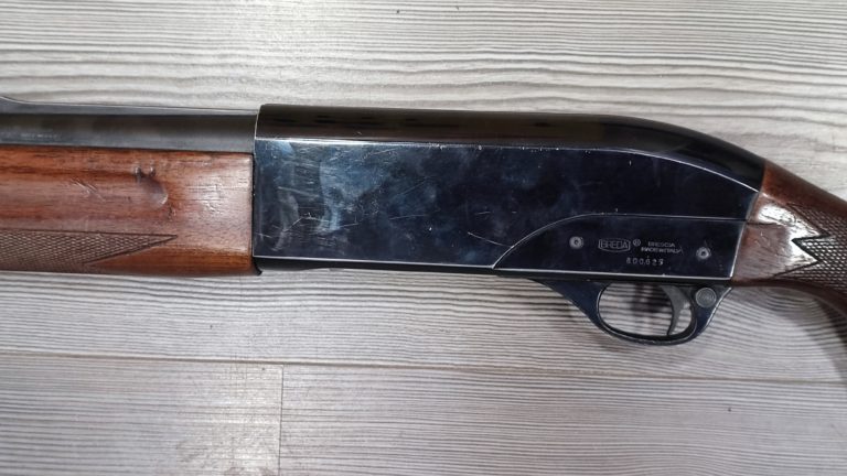 BREDA SEMI-AUTO CAL. 12/70 – Armurerie Safari
