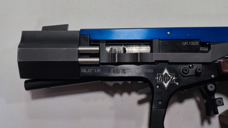 PISTOLET MATCH GUN MG2 RAPID FIRE CAL.22LR – Armurerie Safari