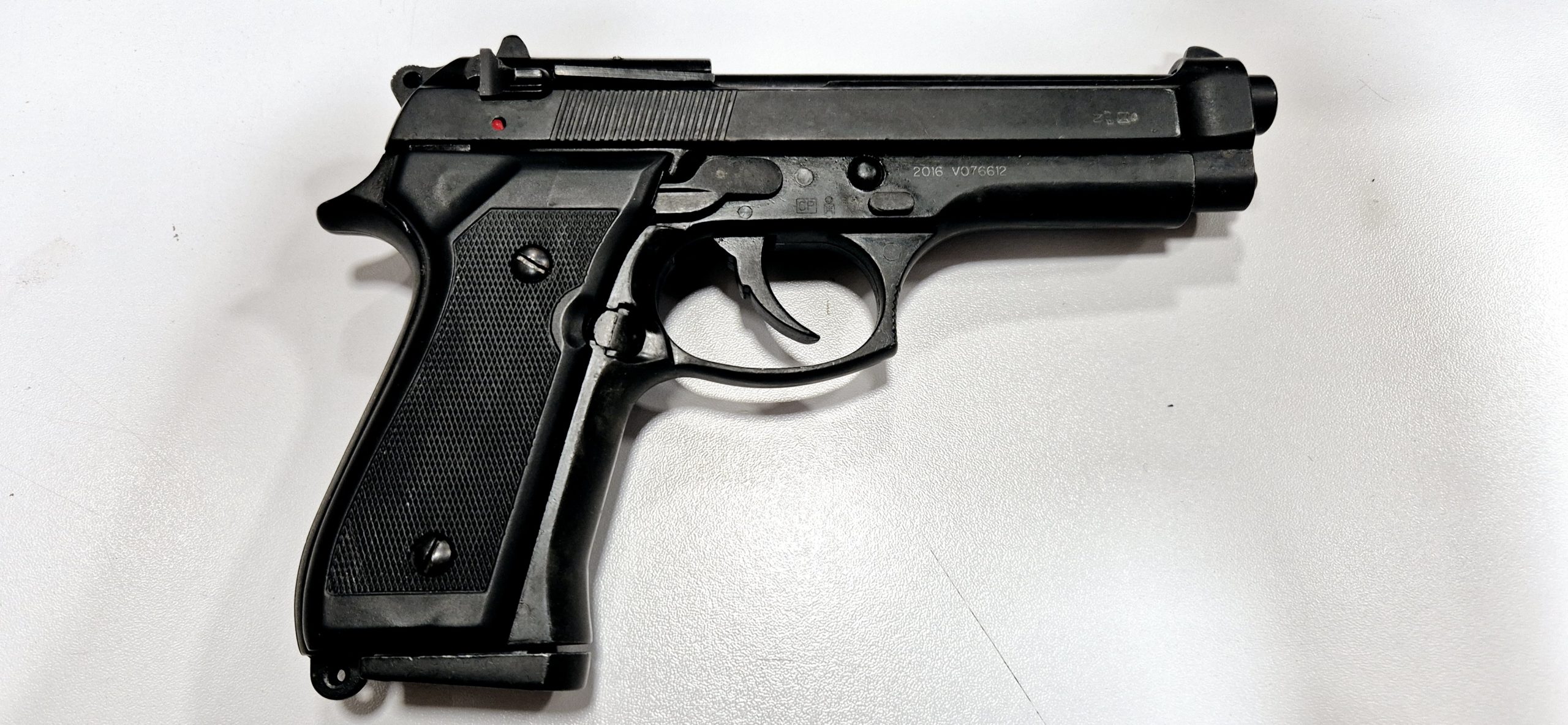 BRUNI MOD.92 CAL. 9MM PAK – Armurerie Safari